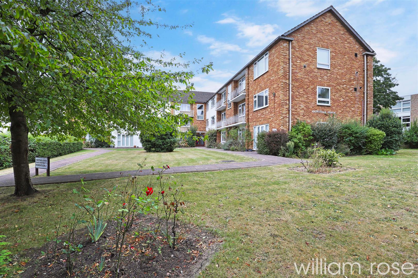 Property For Sale Snakes Lane, Woodford Green, IG8 | 2 Bedroom ...