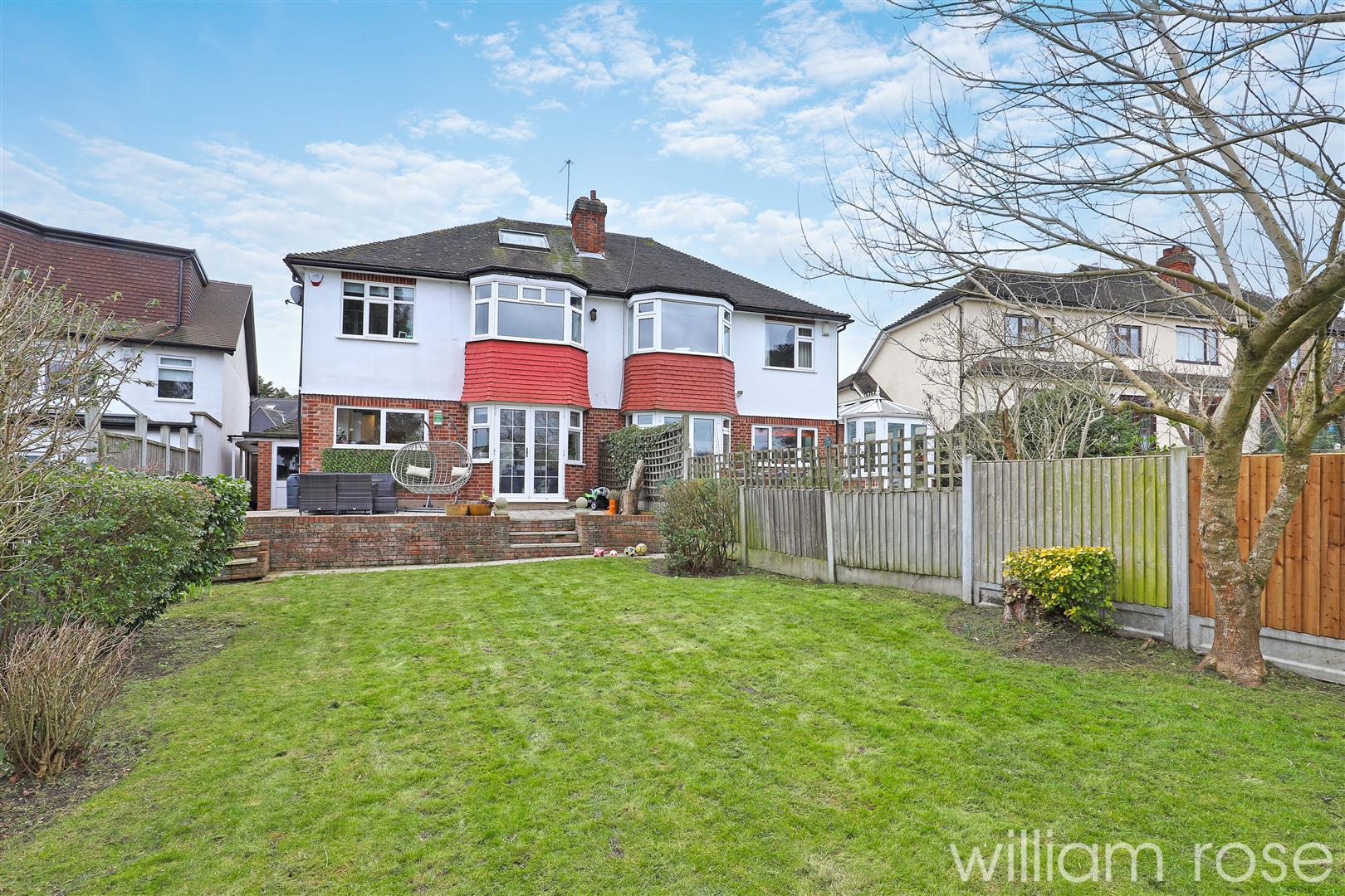 Property For Sale Farm Way, Buckhurst Hill, IG9 | 4 Bedroom Semi ...
