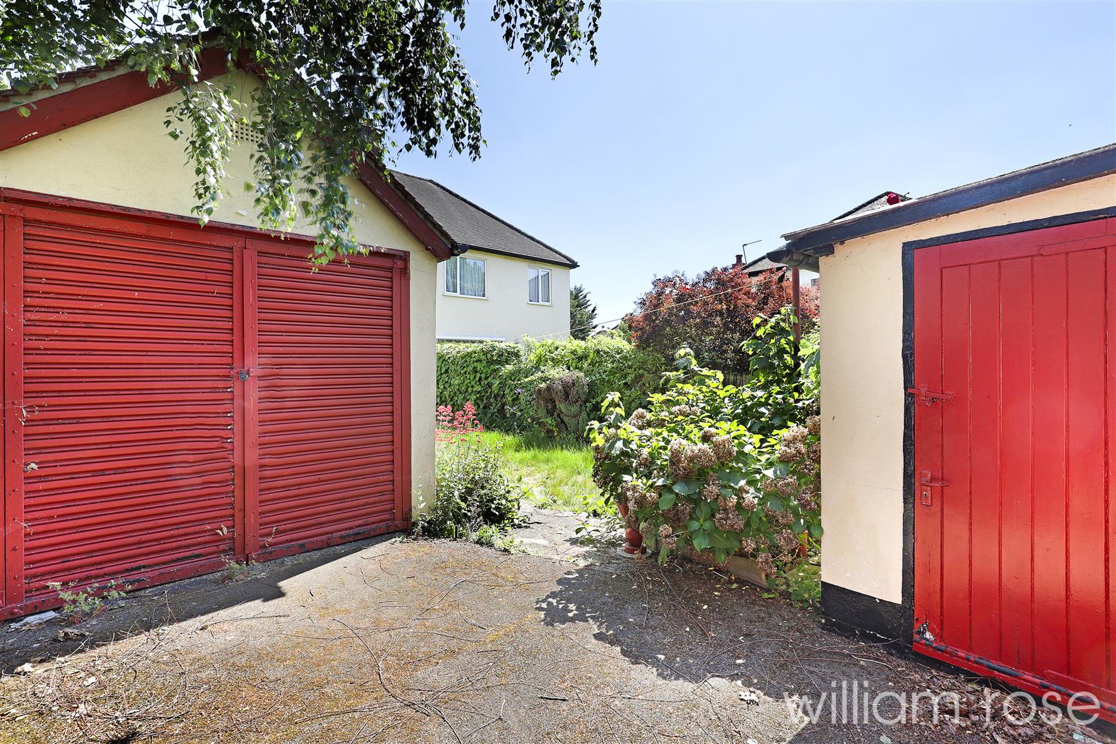 Property For Sale Broadmead Road, Woodford Green, IG8 | 3 Bedroom Semi ...