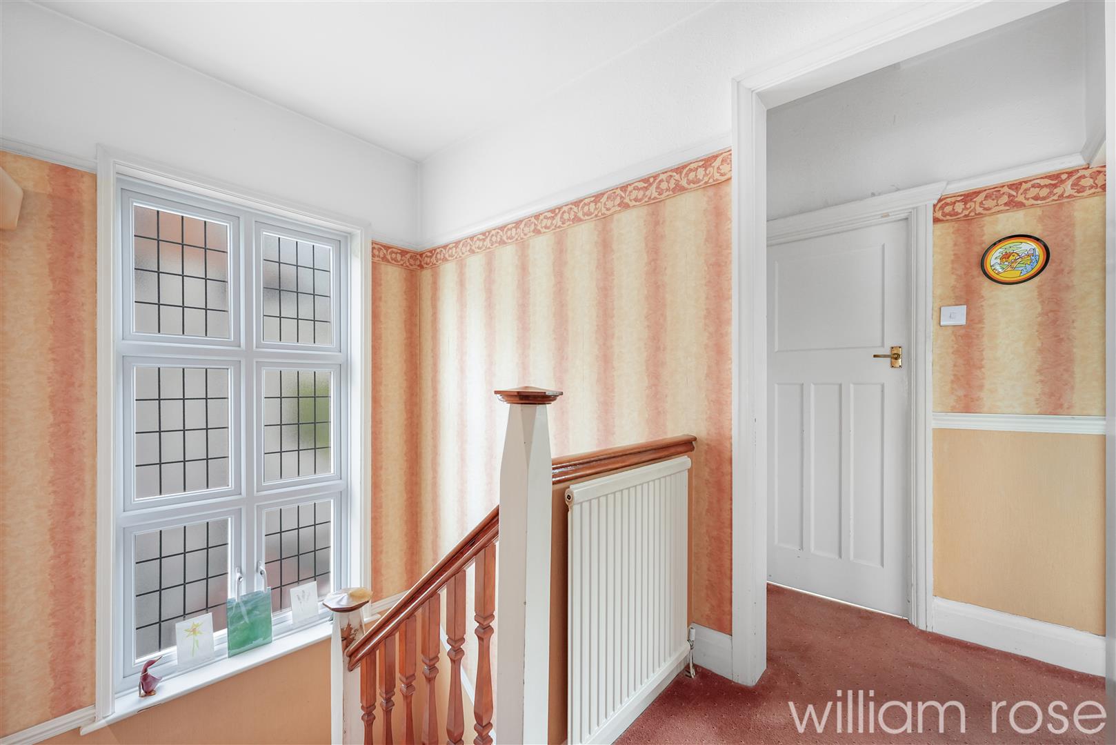 Property For Sale Firs Walk, Woodford Green, IG8 | 3 Bedroom Link ...