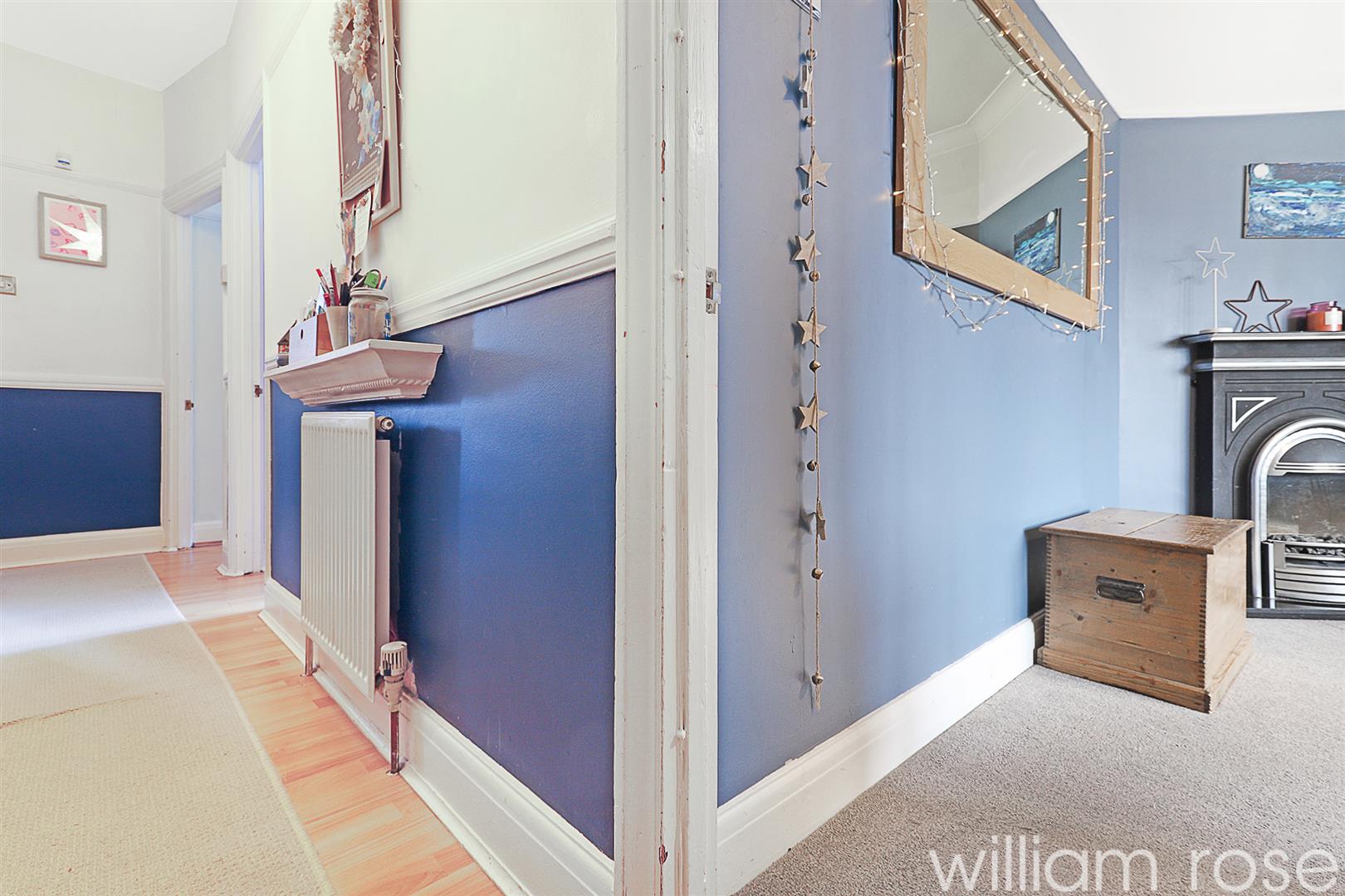 Property For Sale Falmouth Avenue, Highams Park, E4 | 1 Bedroom Studio ... Property For Sale Falmouth Avenue, Highams Park, E4 | 1 Bedroom Studio ...