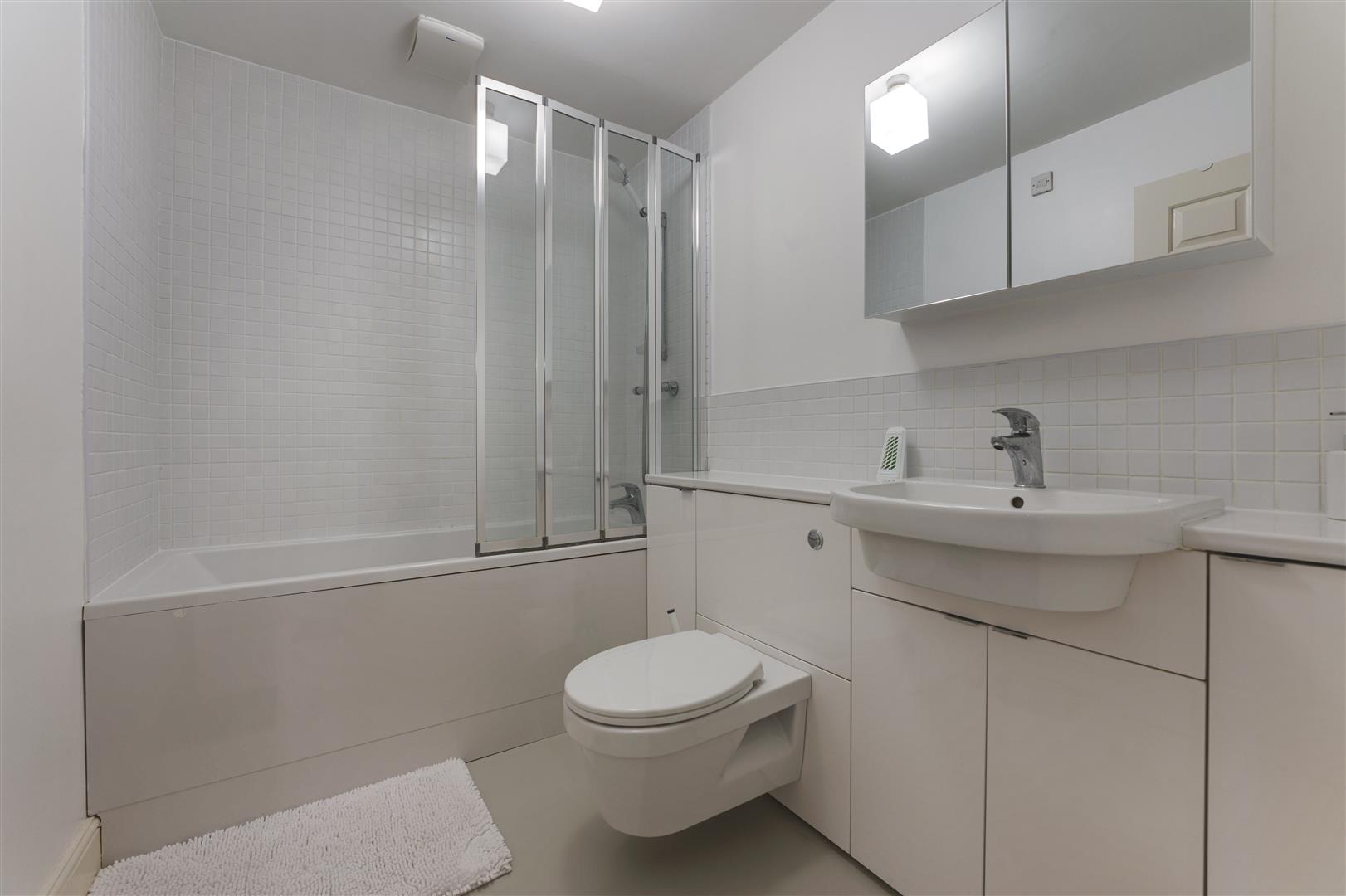 Property To Rent Fore Street, London, N18 | 1 Bedroom Flat - Conversion ...