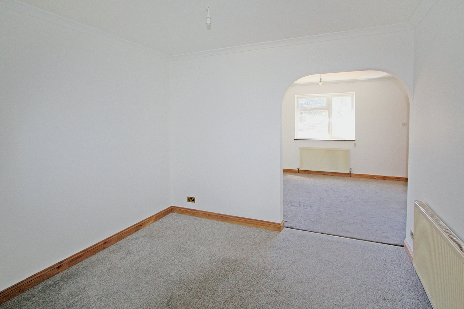 Property For Sale Howbury Lane, Erith, DA8 | 4 Bedroom Semi Detached ...