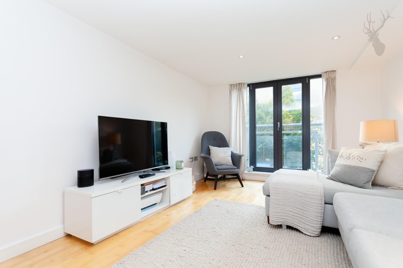 Property For Sale 85 Fairfield Road, Bow, E3 | 2 Bedroom Flat/Apartment ...