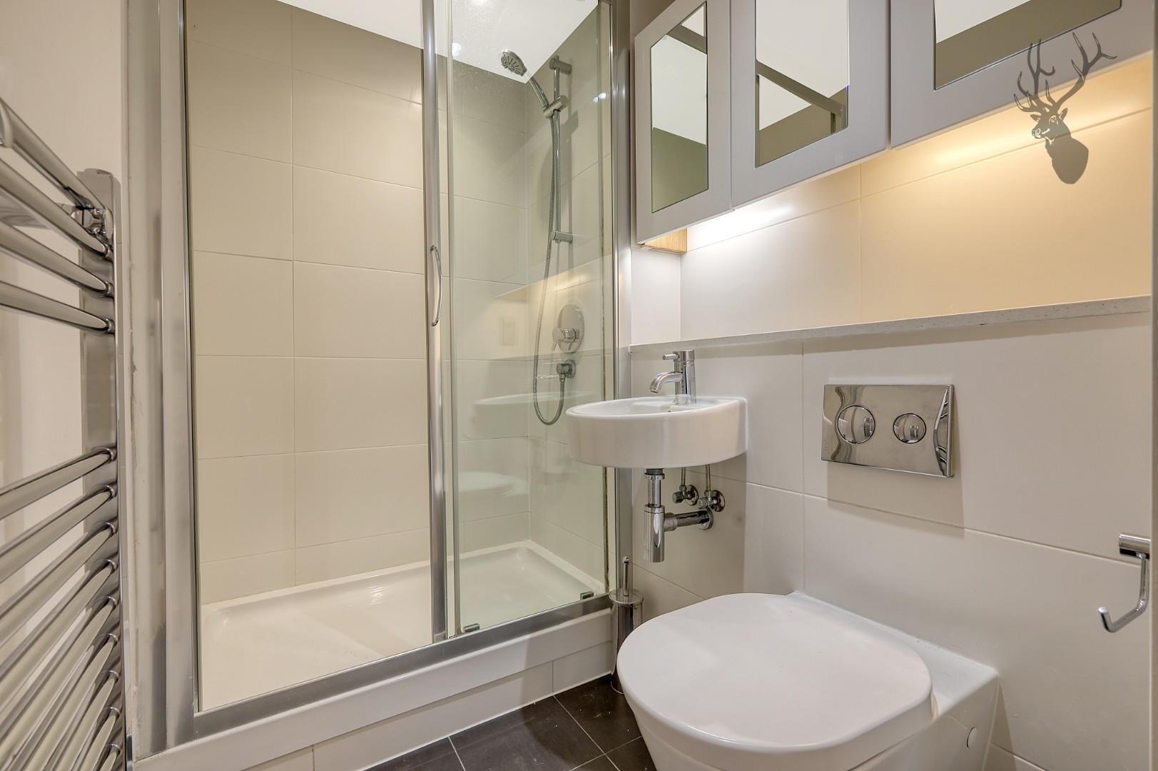Property To Rent 120 Queensbridge Road, Hackney, E2 | 3 Bedroom ...