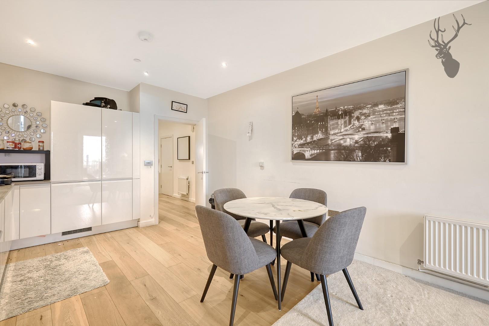 Property To Rent 8 Navigation Road, Bow, E3 | 2 Bedroom Flat - Purpose ...