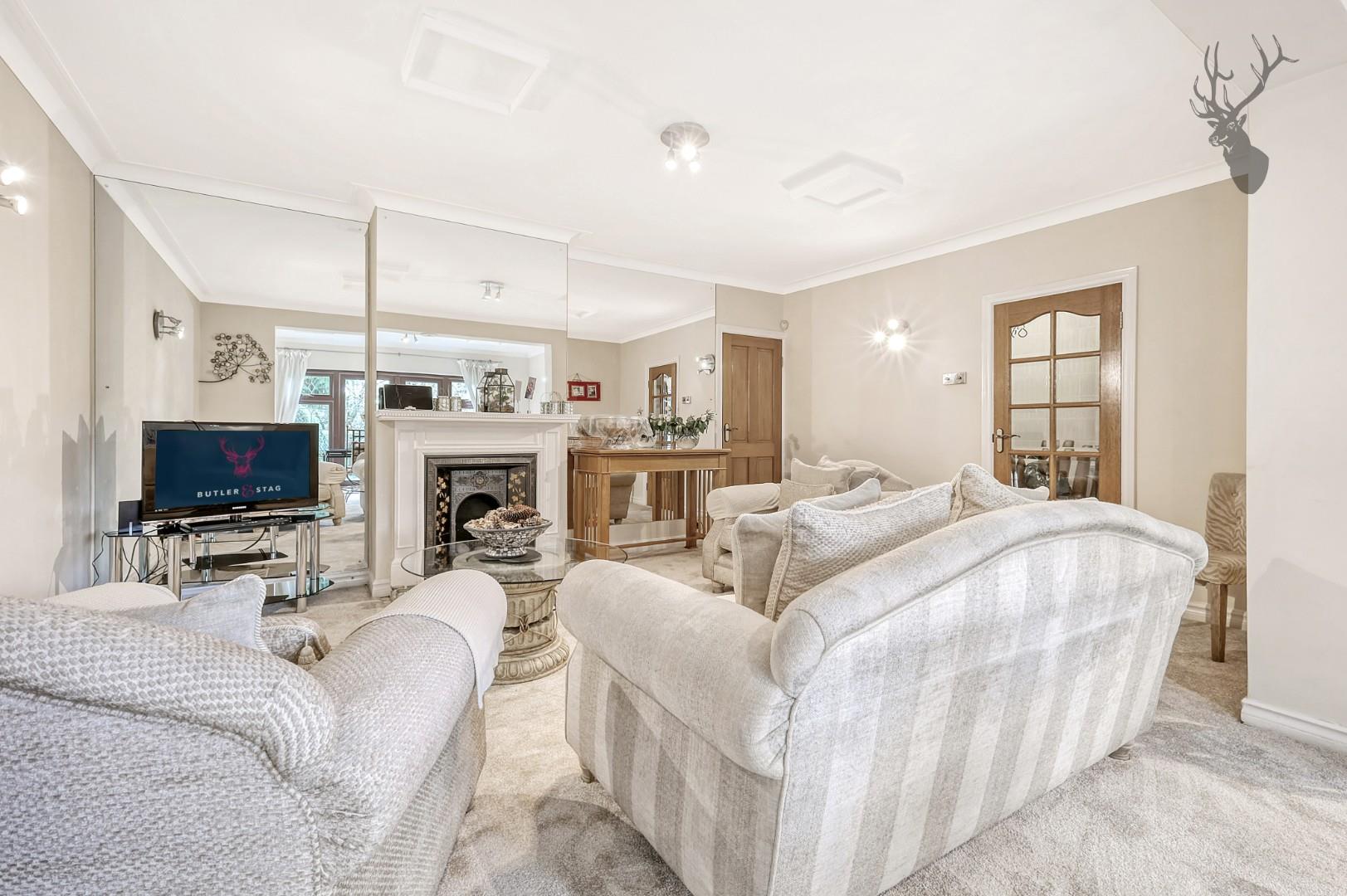 Property For Sale Manor Road, Chigwell, IG7 | 5 Bedroom House ...