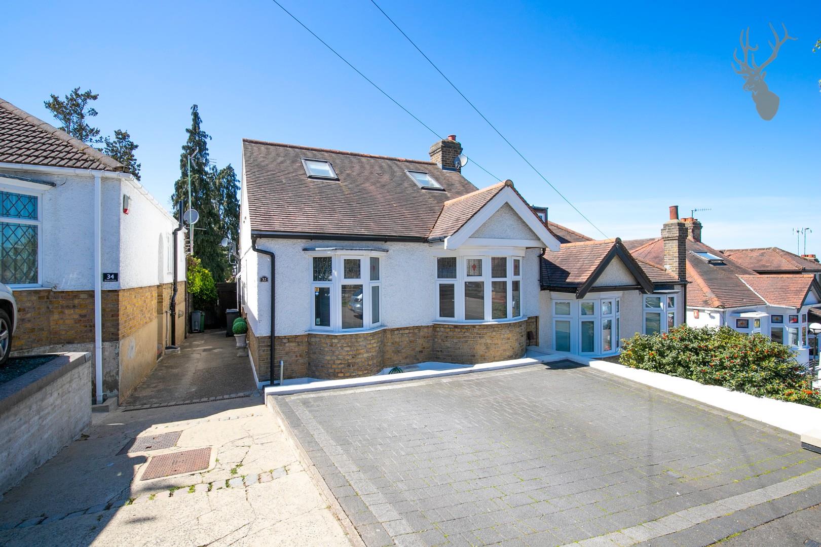 Property For Sale Sunset Avenue, Chingford, E4 | 4 Bedroom House ...