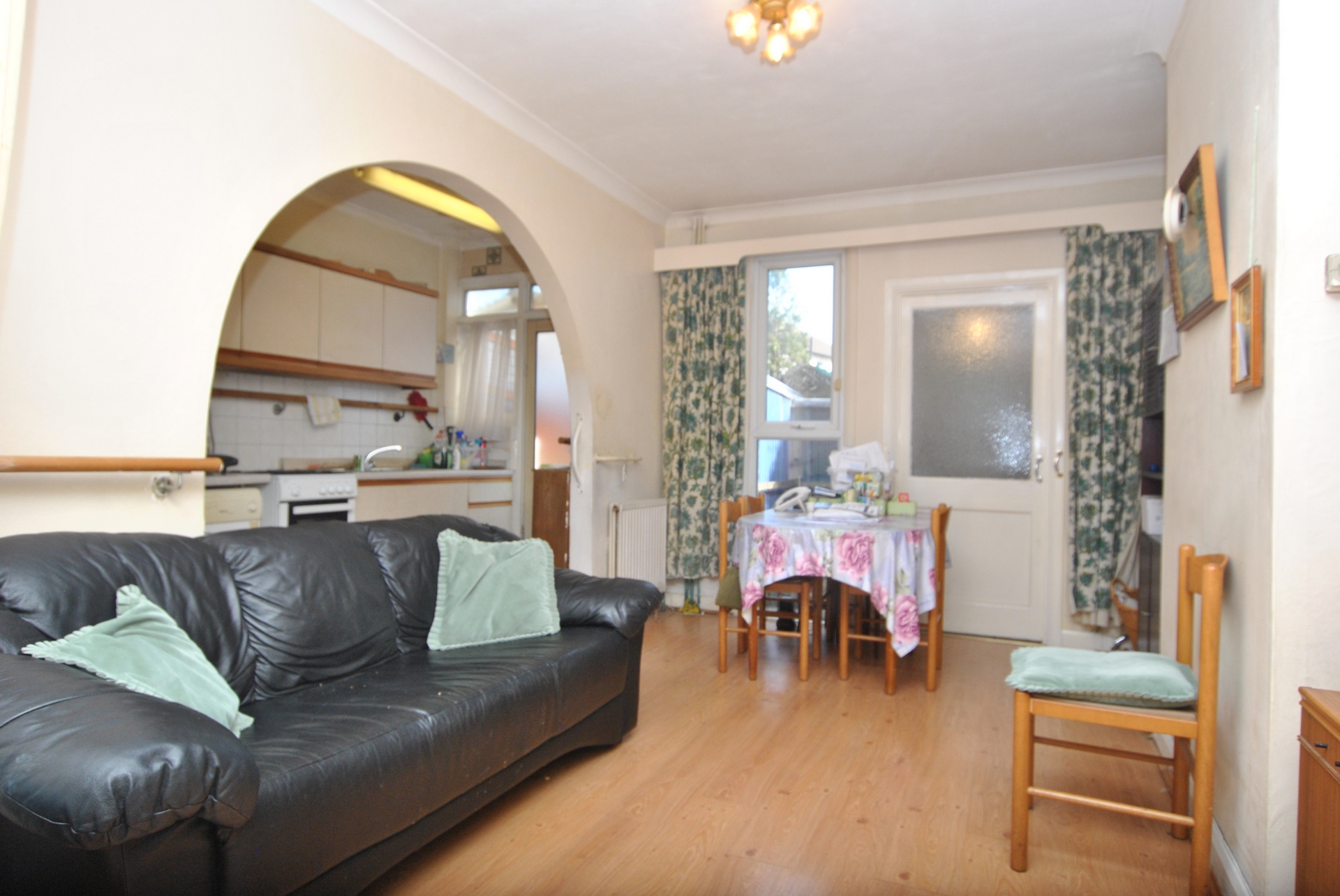 Property For Sale Brentvale Avenue, Hanwell Borders, UB1 | 3 Bedroom ...