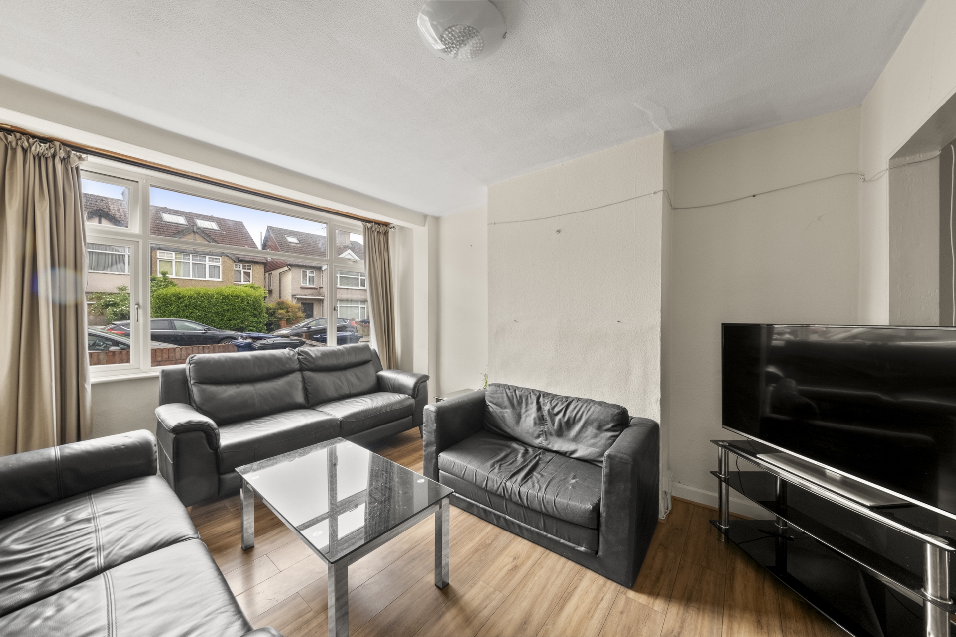 Property For Sale Beechmount Avenue, London, W7 | 3 Bedroom Semi ...