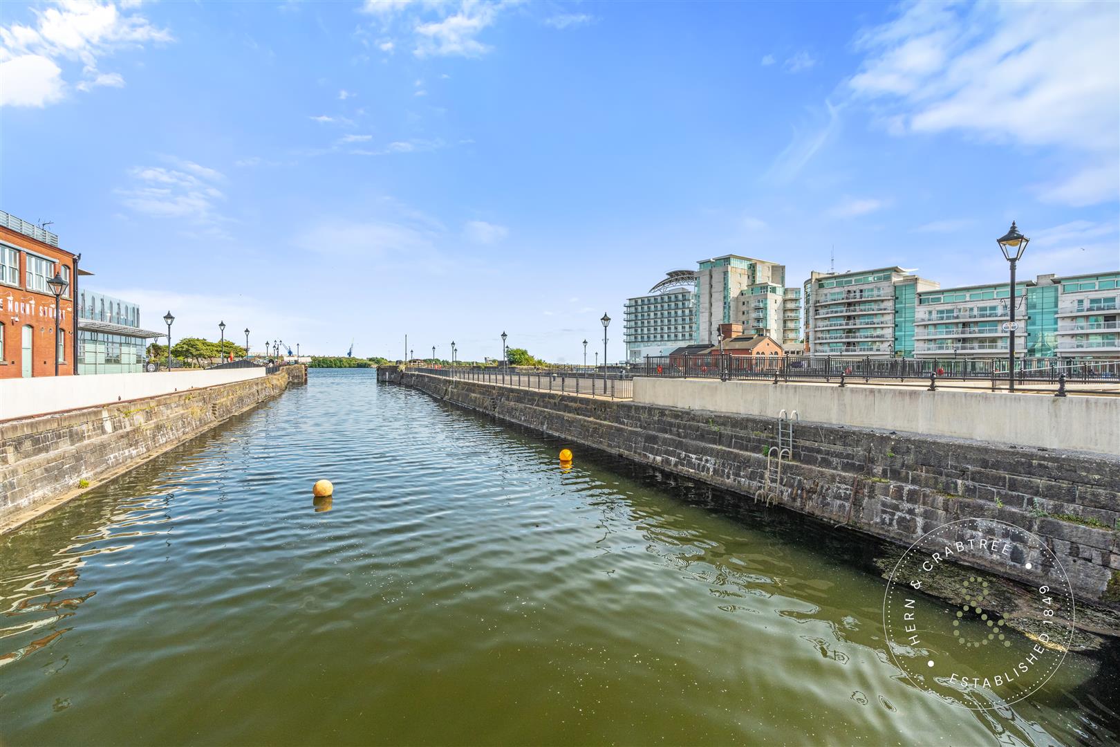 Property For Sale Harbour Point, Cardiff Bay, CF10 | 2 Bedroom ...