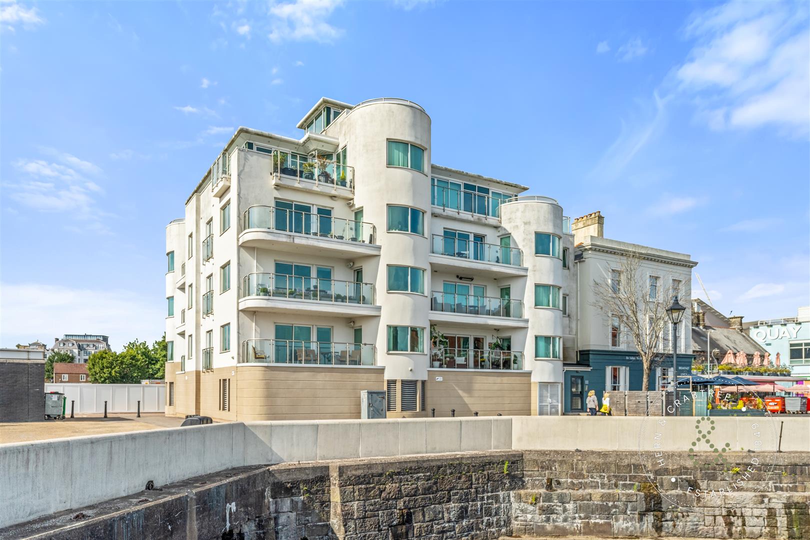 Property For Sale Harbour Point, Cardiff Bay, CF10 | 2 Bedroom ...