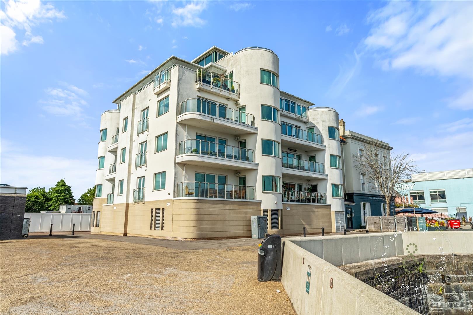 Property For Sale Harbour Point, Cardiff Bay, CF10 | 2 Bedroom ...