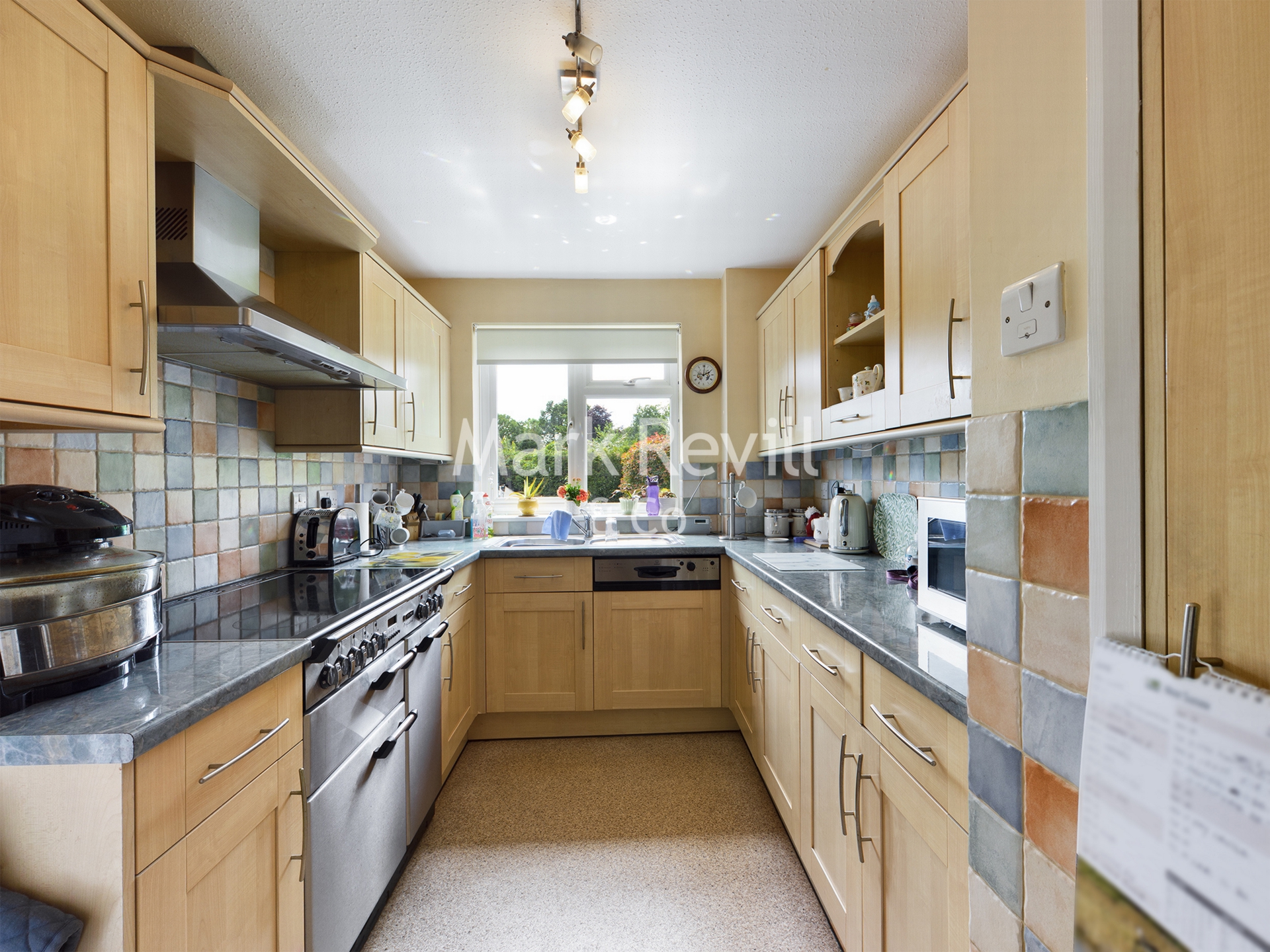 Property For Sale Stanbridge Way, Ardingly, RH17 | 4 Bedroom House ...