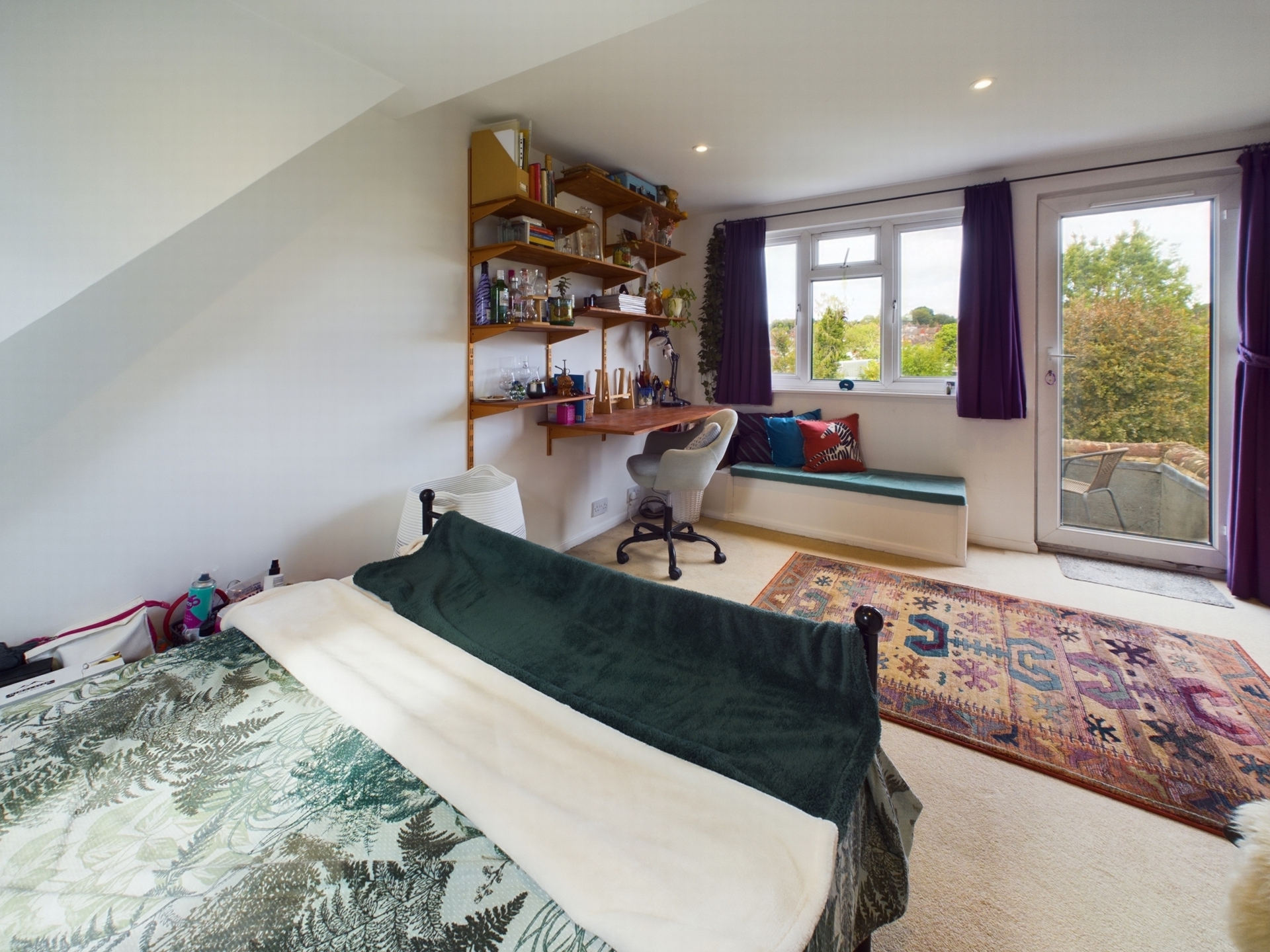 Property For Sale Gordon Road, Haywards Heath, RH16 | 4 Bedroom House ...