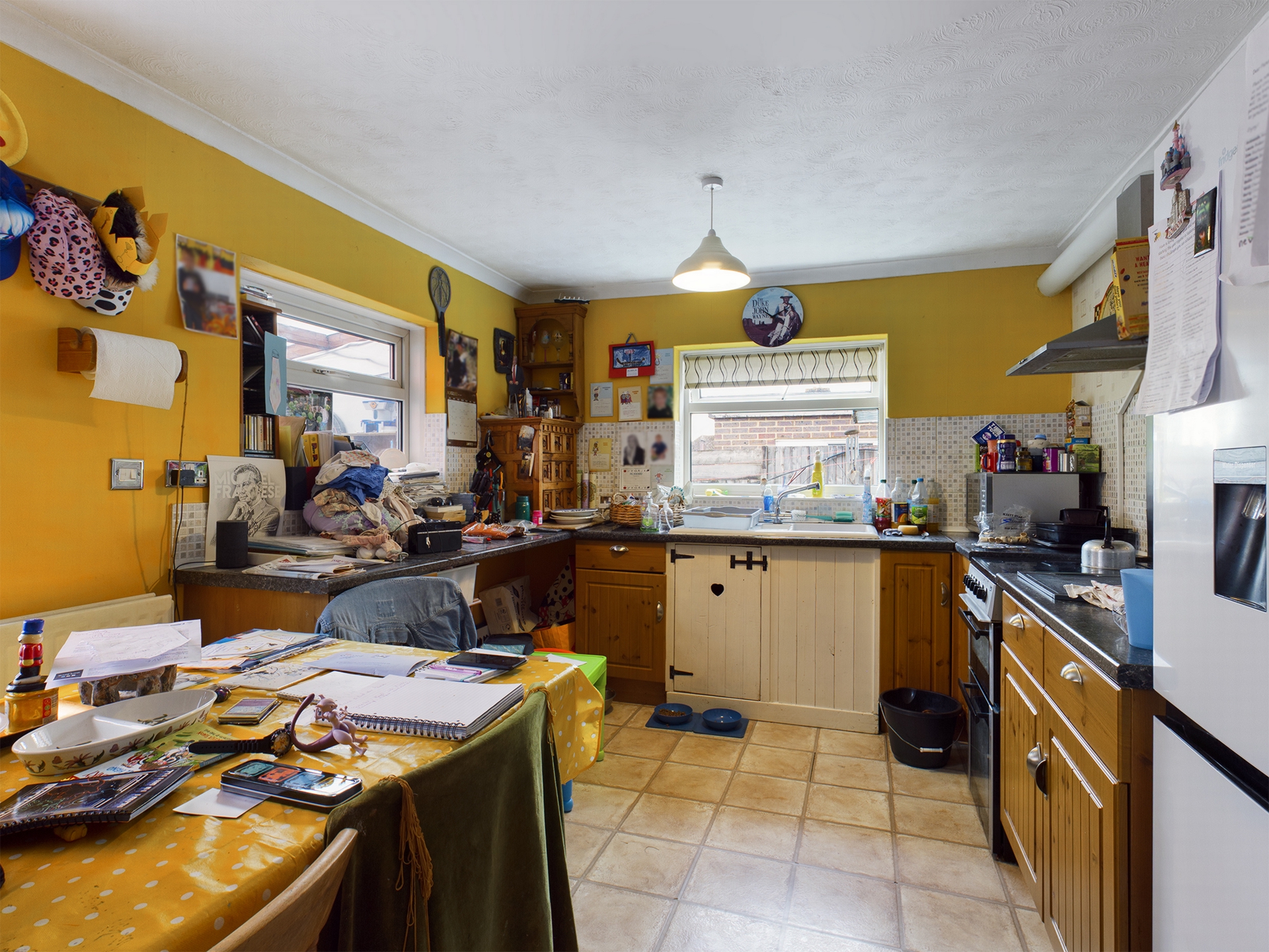 Property For Sale Bentswood Crescent, Haywards Heath, RH16 | 3 Bedroom ...