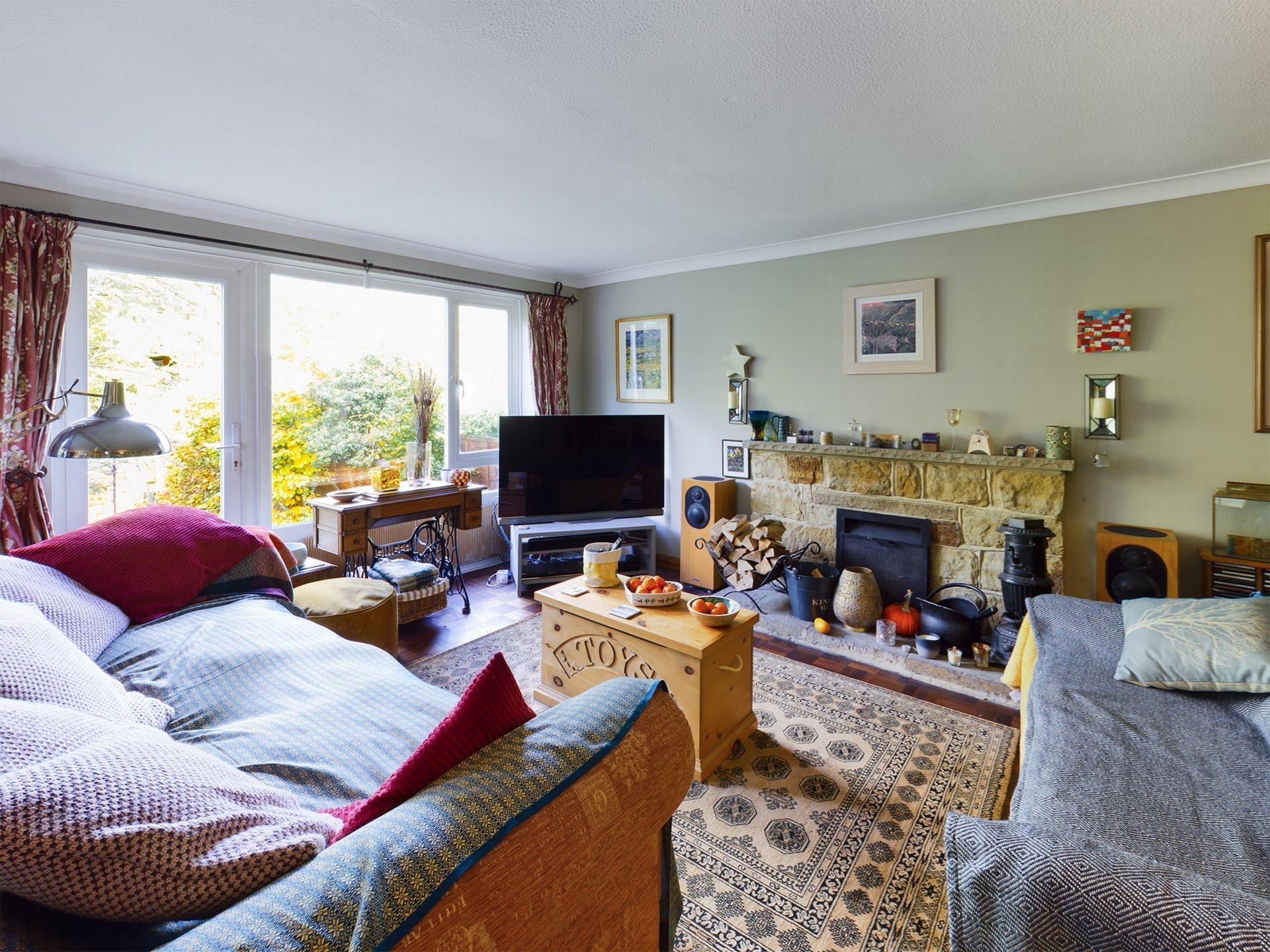 Property For Sale Quarry Hill, Haywards Heath, RH16 | 4 Bedroom House ...