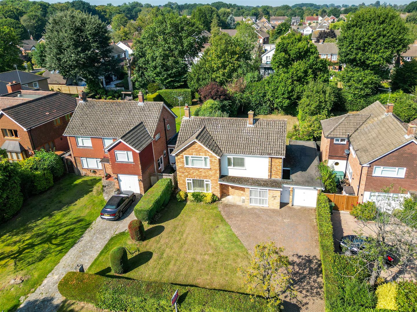 Property For Sale Spurgate, Hutton Mount, CM13 | 4 Bedroom Detached ...