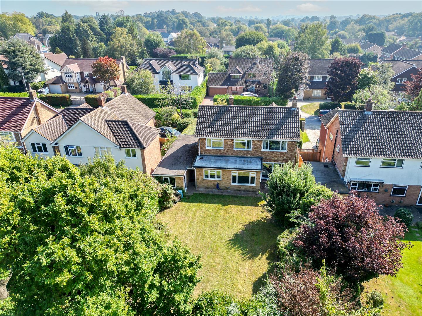 Property For Sale Spurgate, Hutton Mount, CM13 | 4 Bedroom Detached ...