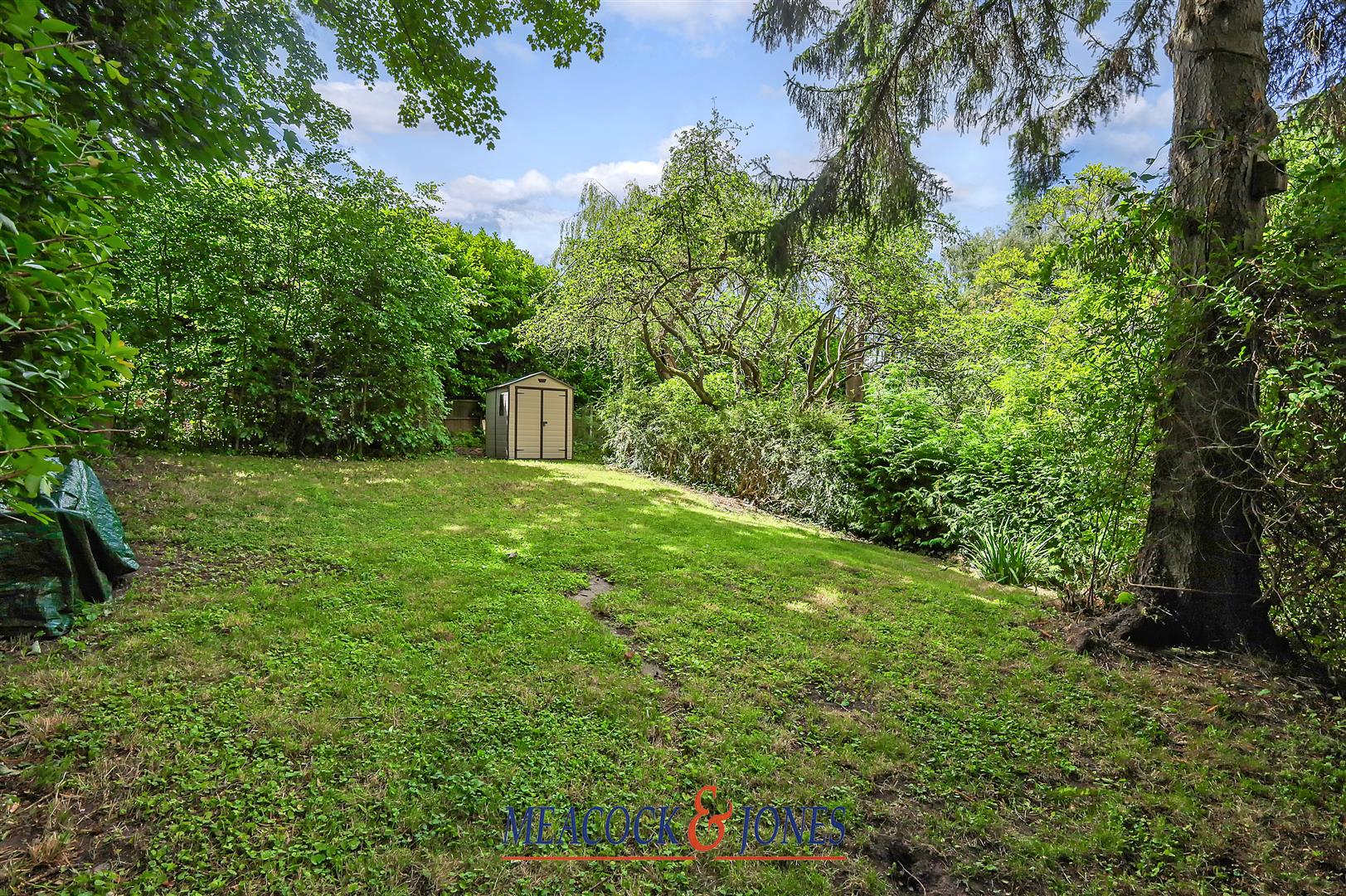 Property For Sale Mount Crescent, Warley, CM14 | 4 Bedroom Detached ...