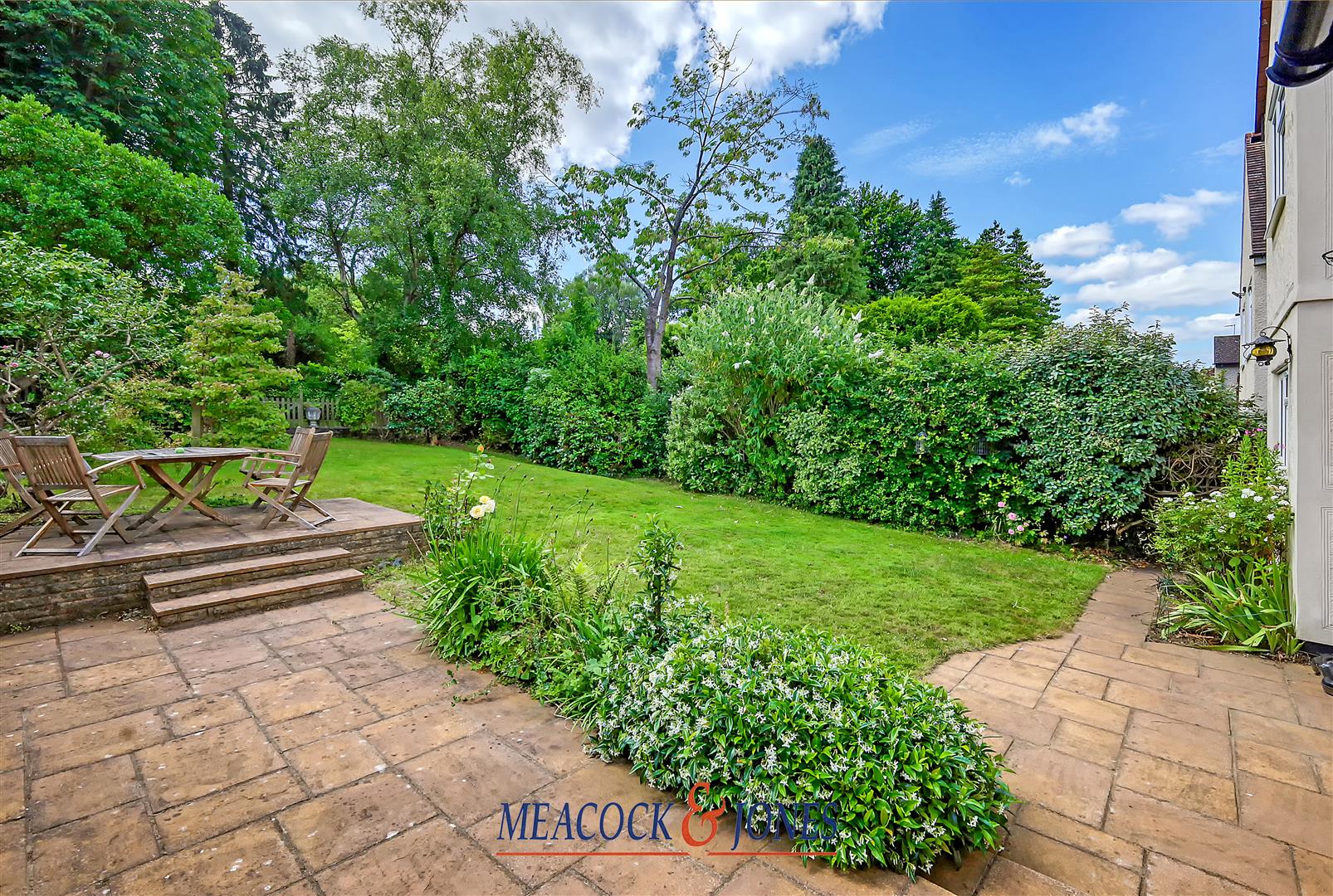 Property For Sale Mount Crescent, Warley, CM14 | 4 Bedroom Detached ...