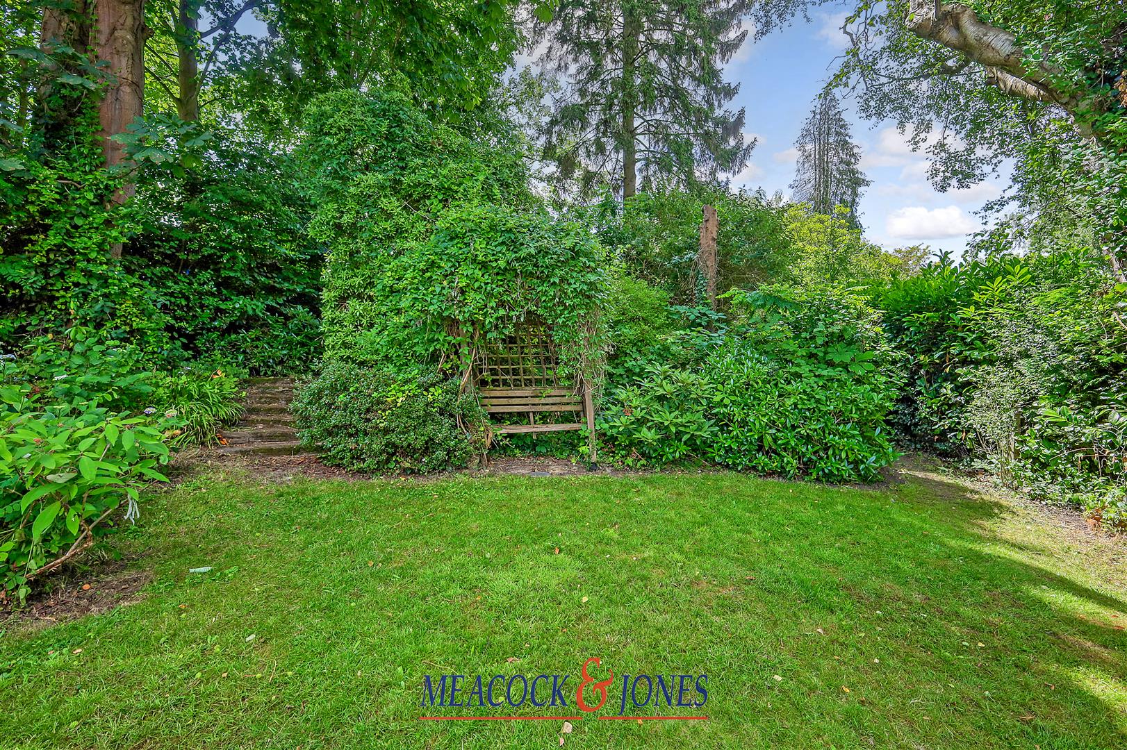 Property For Sale Mount Crescent, Warley, CM14 | 4 Bedroom Detached ...