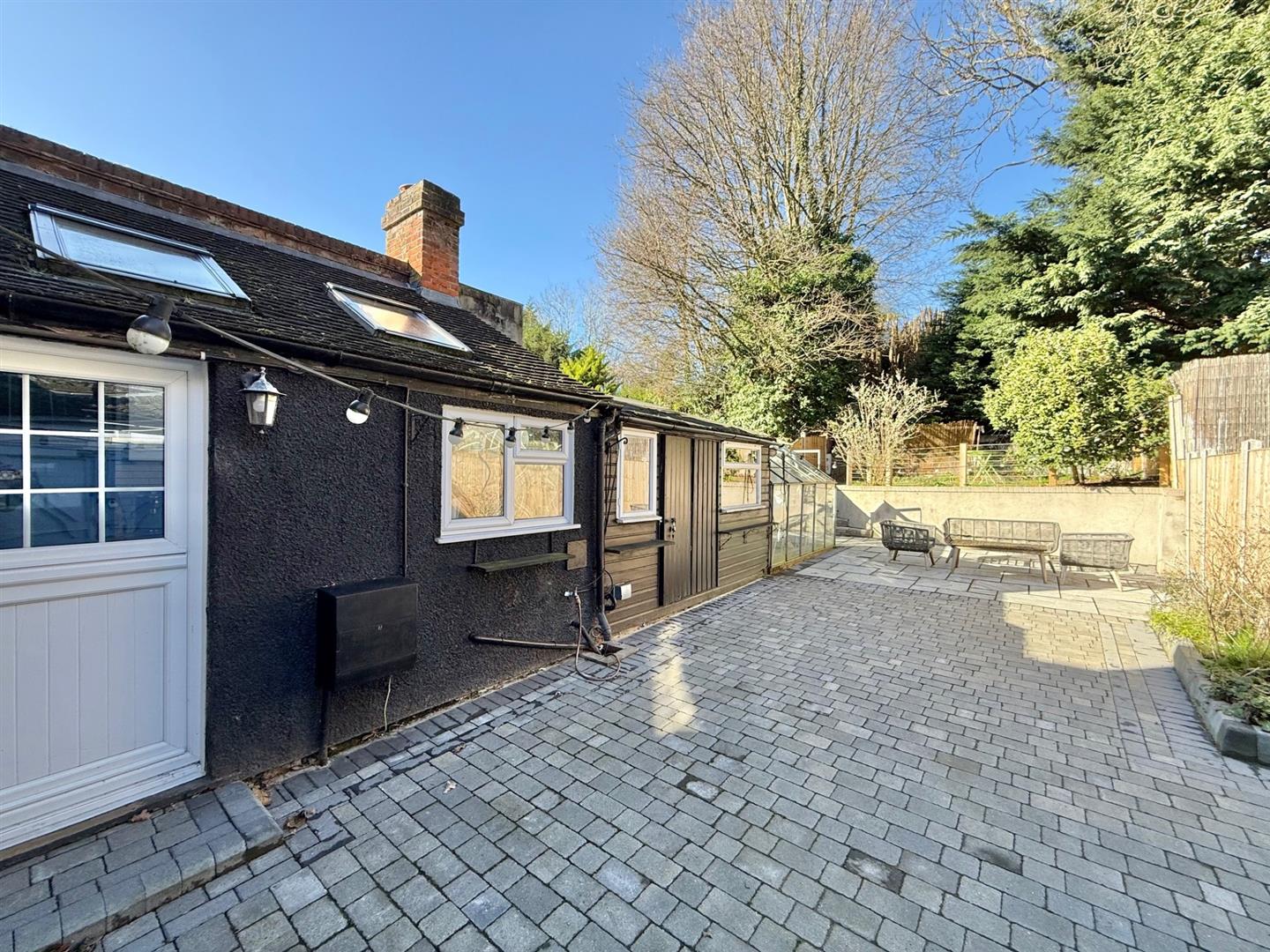 Property For Sale Rayleigh Road, Hutton, CM13 | 3 Bedroom Semi Detached ...