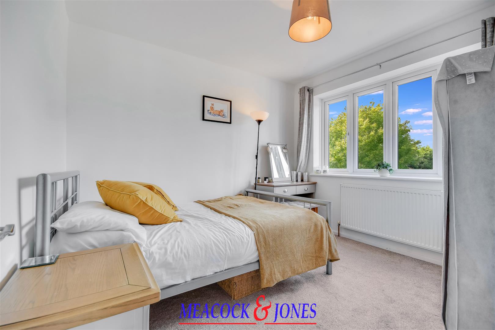 Property For Sale Rochford Avenue, Shenfield, CM15 | 3 Bedroom Semi ...