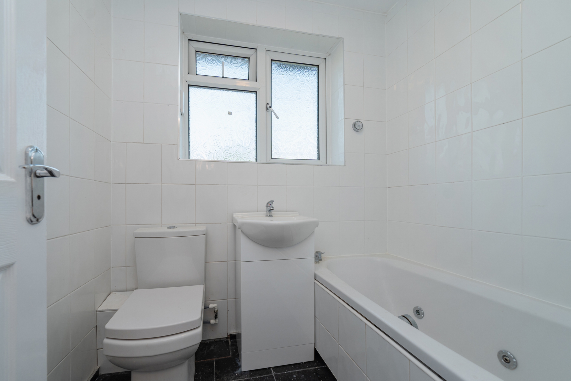 Property For Sale Marshalls Close, New Southgate, N11 | 3 Bedroom House ...