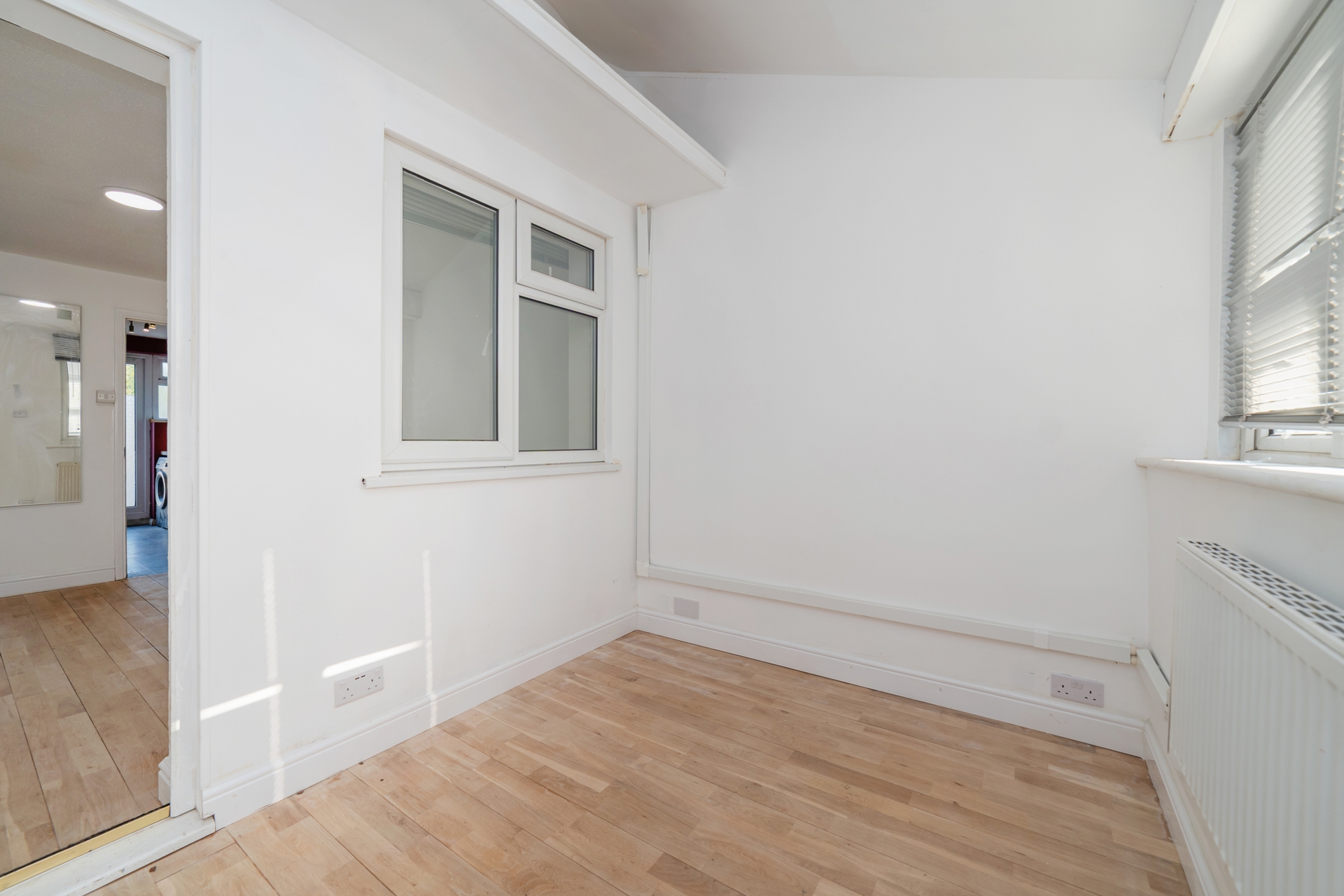 Property For Sale Marshalls Close, New Southgate, N11 | 3 Bedroom House ...