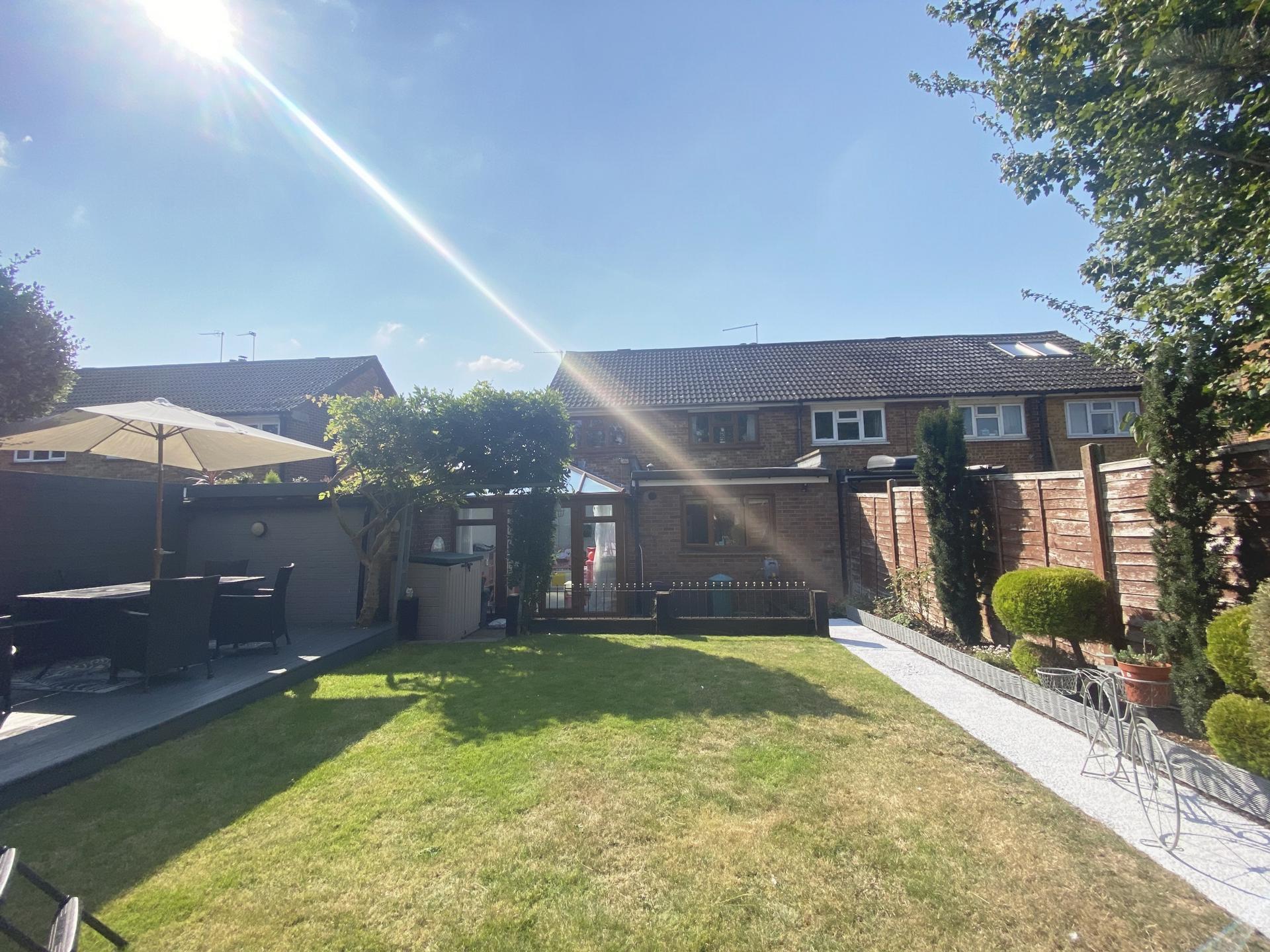 Property For Sale Richardson Close, London Colney, AL2 | 3 Bedroom Semi ...