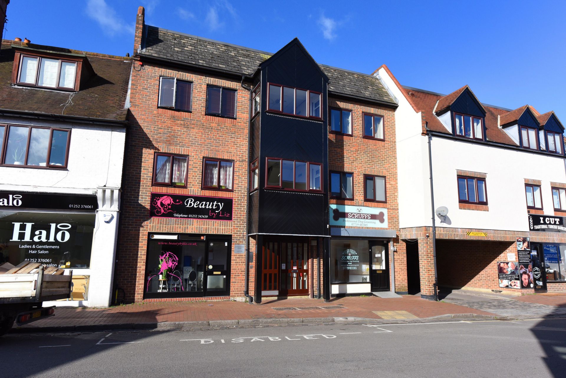 Property For Sale Camp Road, Farnborough, GU14 | Flat through Osbornes ...