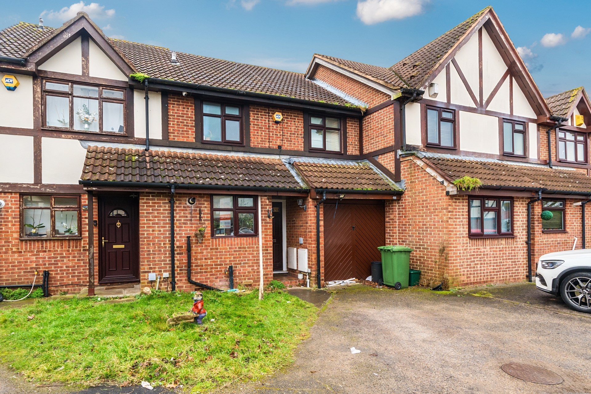 Property For Sale Regents Close, Hayes, UB4 | 3 Bedroom Terraced through Simple Estate Agents