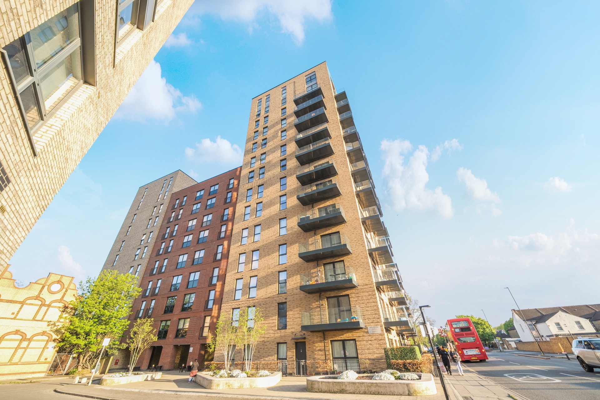 Property For Sale Merrick Road, Southall, UB2 | 2 Bedroom Apartment ...