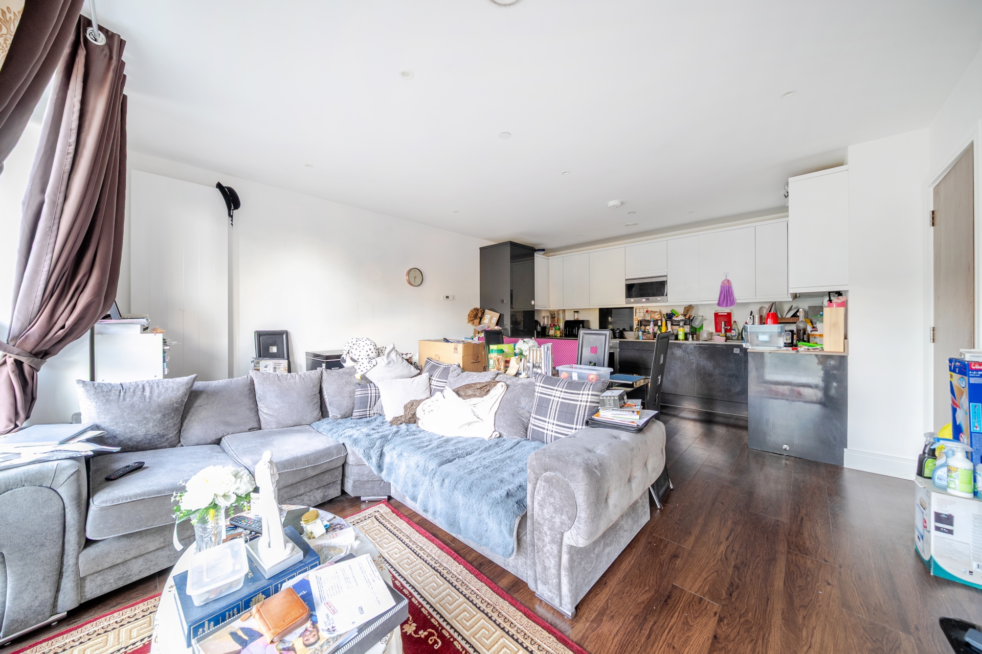 Property For Sale Merrick Road, Southall, UB2 | 2 Bedroom Apartment ...