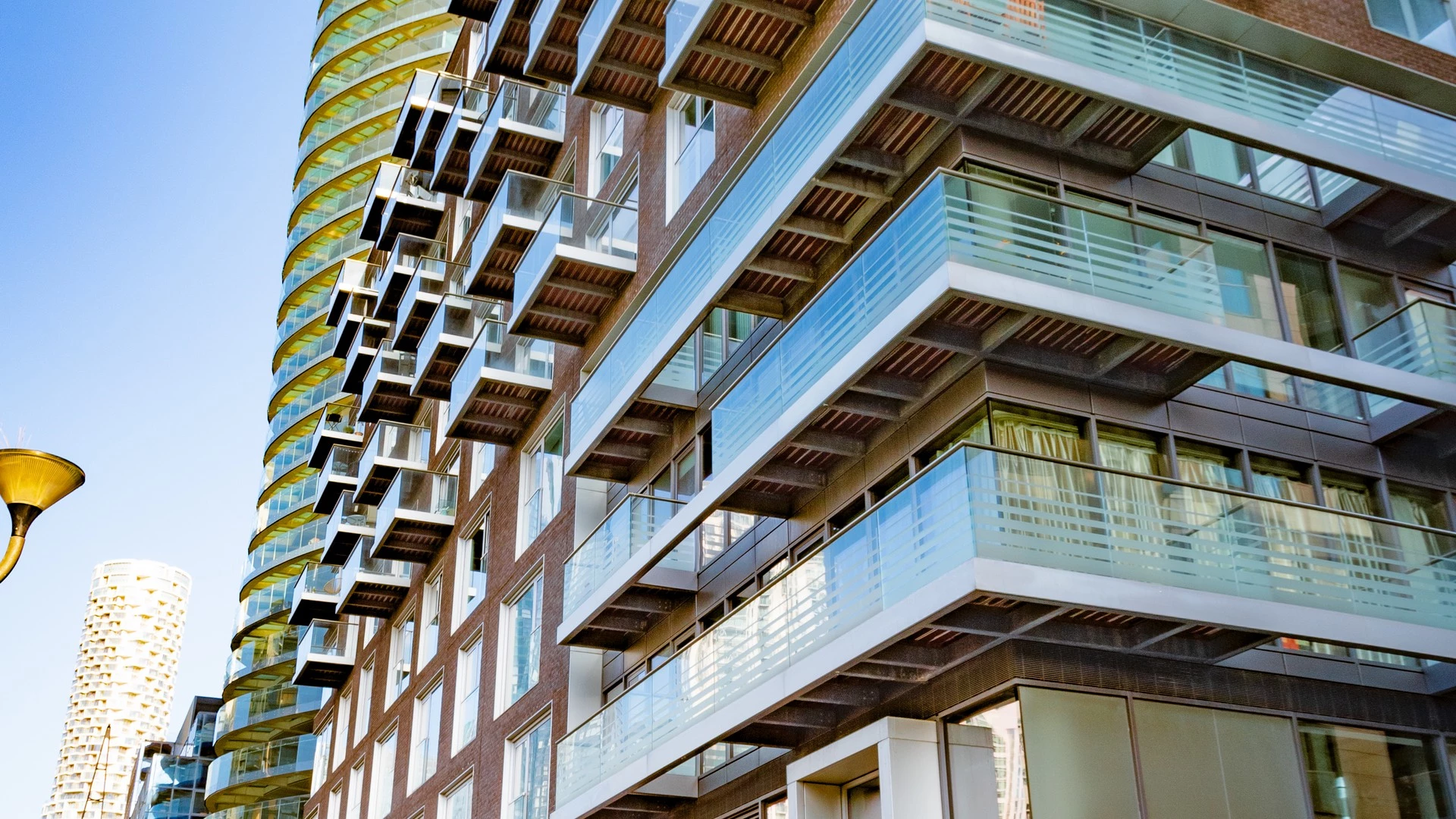 Baltimore Wharf E14 Development | Alex Neil Sell Property